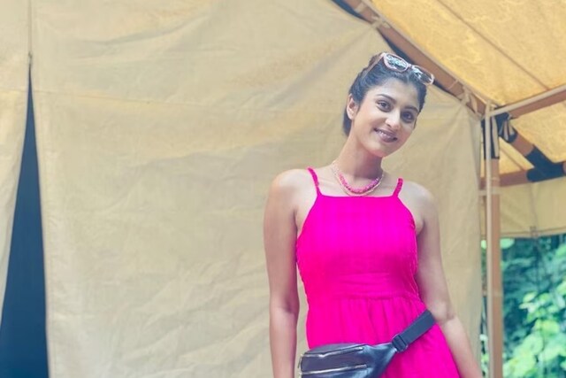 Actress Divya Suresh’s Bright Pink Gown Is Bookmark Worthy - News18
