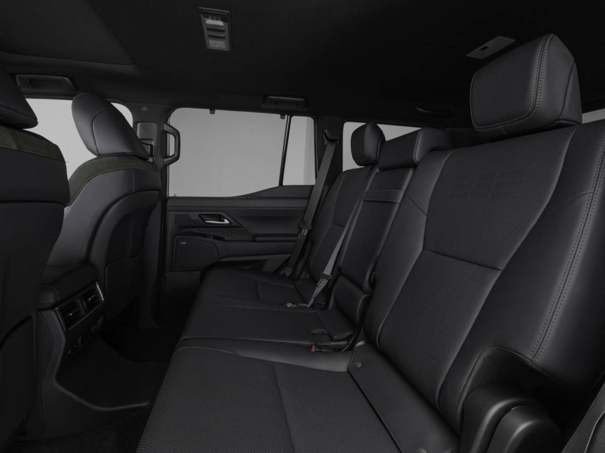 2024 Lexus GX in Pics: See Design, Features, Interior and More - News18