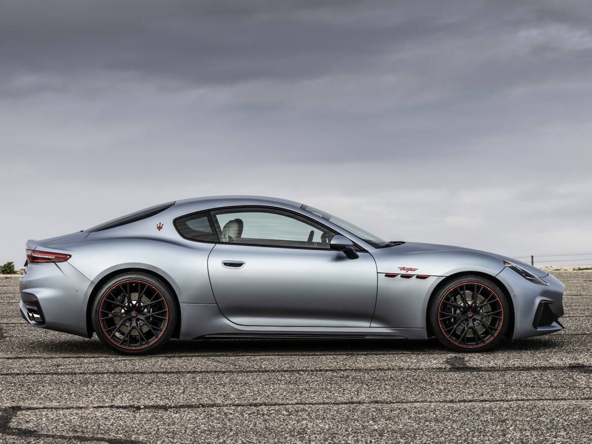 IN PICS: Maserati GranTurismo PrimaSerie Limited Edition - News18