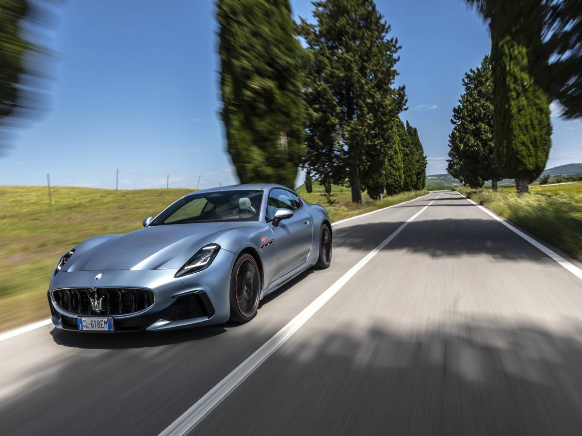 IN PICS: Maserati GranTurismo PrimaSerie Limited Edition - News18
