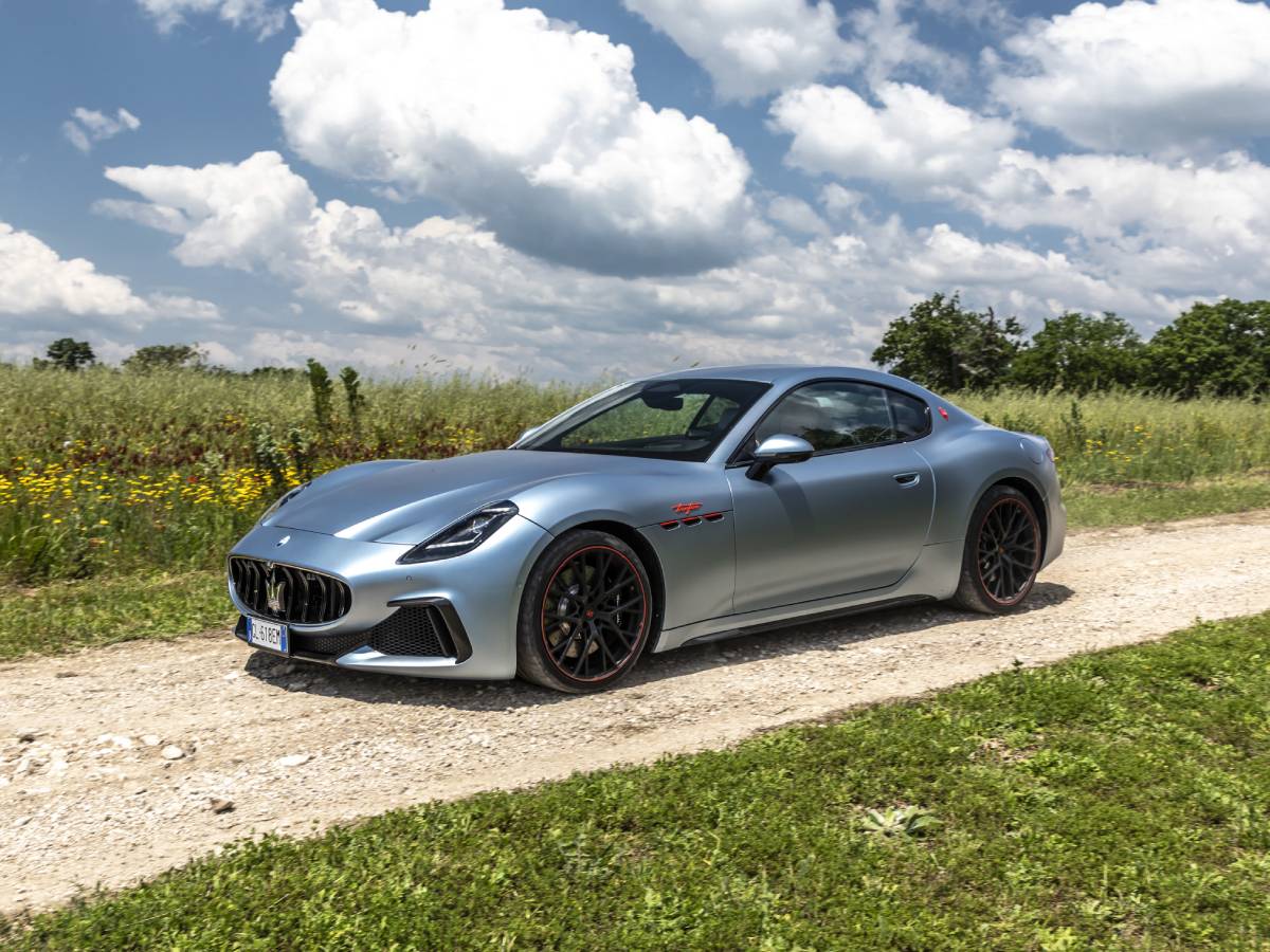 IN PICS: Maserati GranTurismo PrimaSerie Limited Edition - News18
