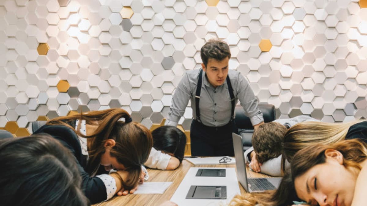 How Pointless Meetings Can Harm Well-being At Work | Viral News - News18