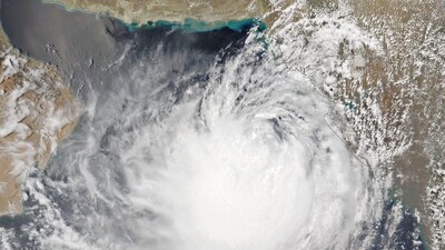 NASA's Spectacular Space Images Reveal Cyclone Biparjoy's Intensity ...