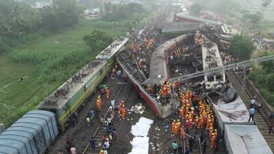 No Injury Marks, Bleeding, Nearly 40 on Coromandel Train 'Electrocuted ...