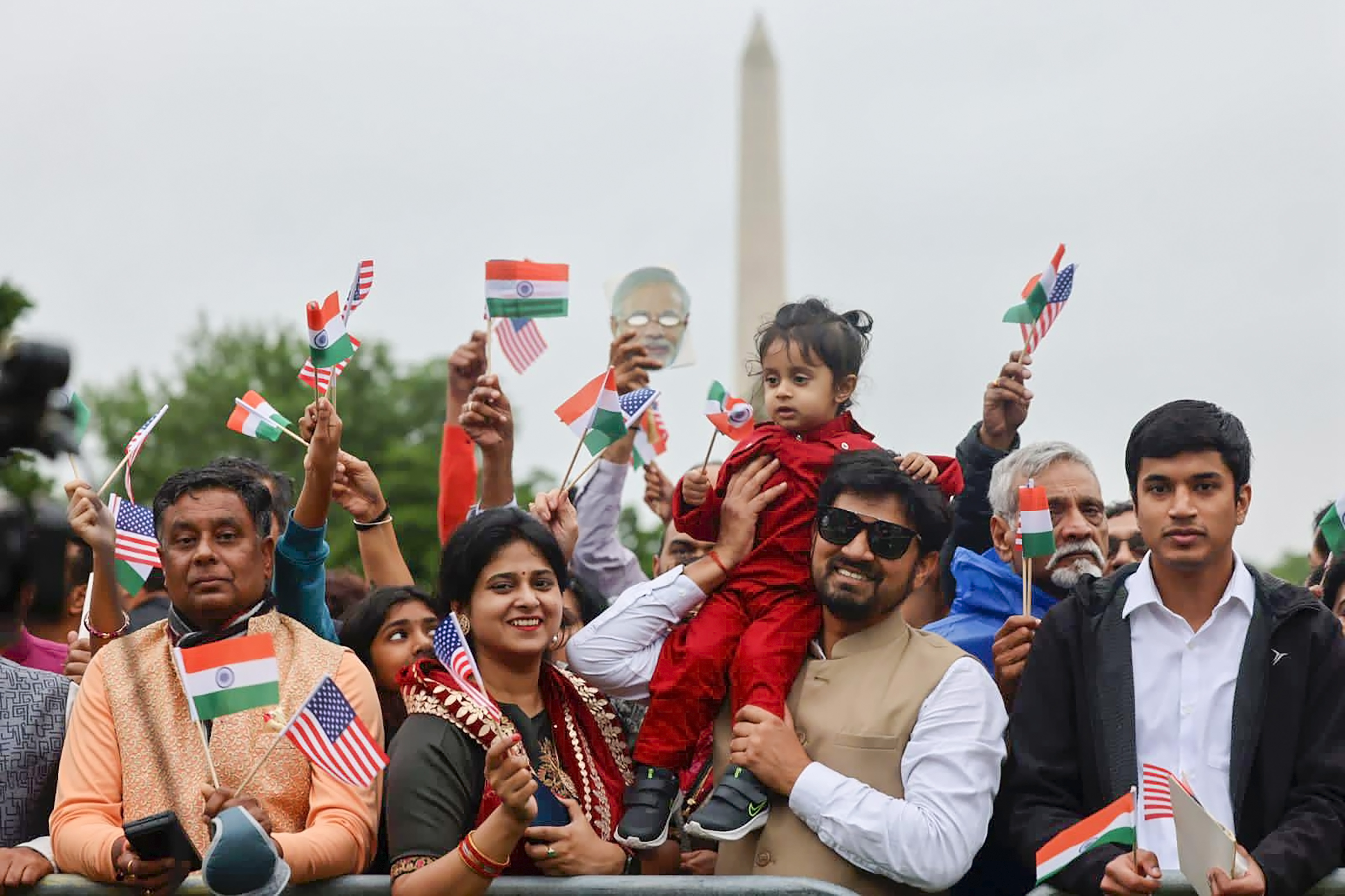 Grand Reception for PM Modi as He Arrives at White House, Military Gun ...