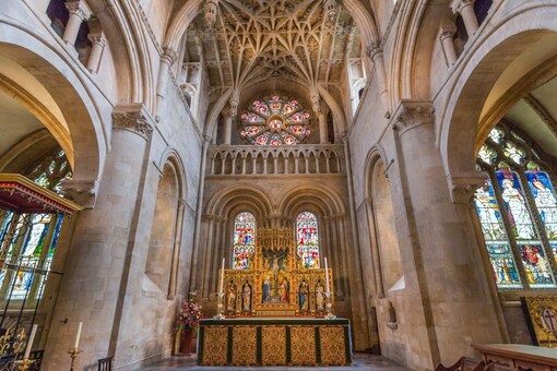 UK Cost of Living Crisis Forces Church of England to Demand Wage Hike ...