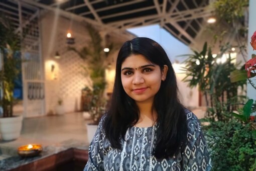 After 2 Failed Attempts, UP Police Officer's Daughter Smriti Mishra ...