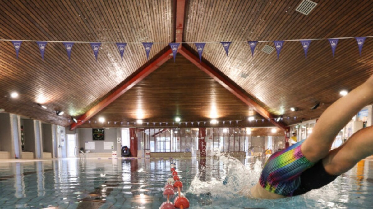 Small But Powerful: Tiny Data Centre Heats UK Swimming Pool | Viral ...