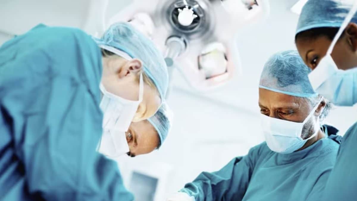 Woman With ‘Tree Trunk Legs’ Undergoes Surgery To Prevent Severe ...