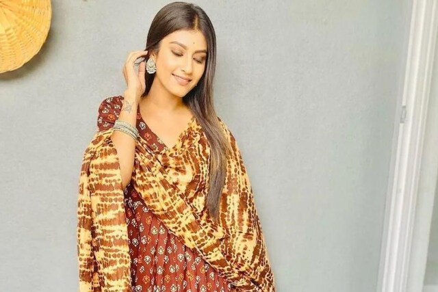 Divya Suresh's Mesmerising Ethnic Look Makes Heads Turn; Don't Miss The ...