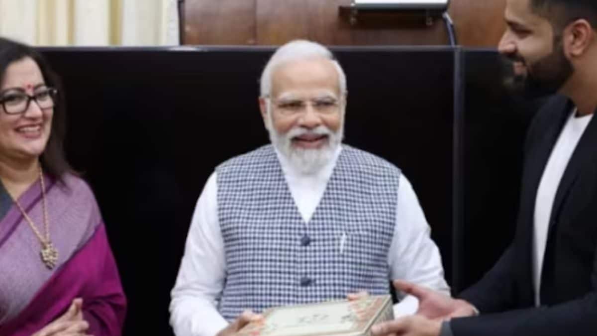 PM Narendra Modi Extends Blessings To Newlywed Abishek Ambareesh and ...