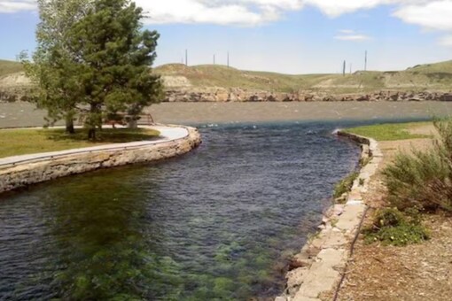 Exploring Roe River, The World's Shortest, In US' Montana - News18