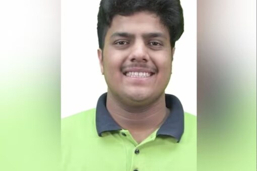 How Jaipur's Parth Khandelwal Secured Rank 10 in NEET UG 2023 - News18