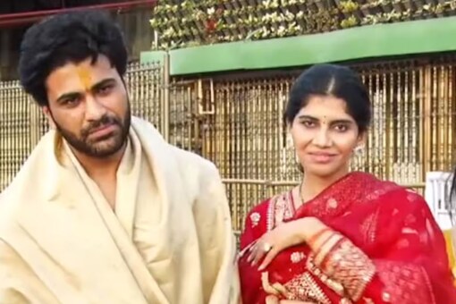 Newlyweds Sharwanand And Rakshitha Reddy Visit Lord Venkateswara Temple ...