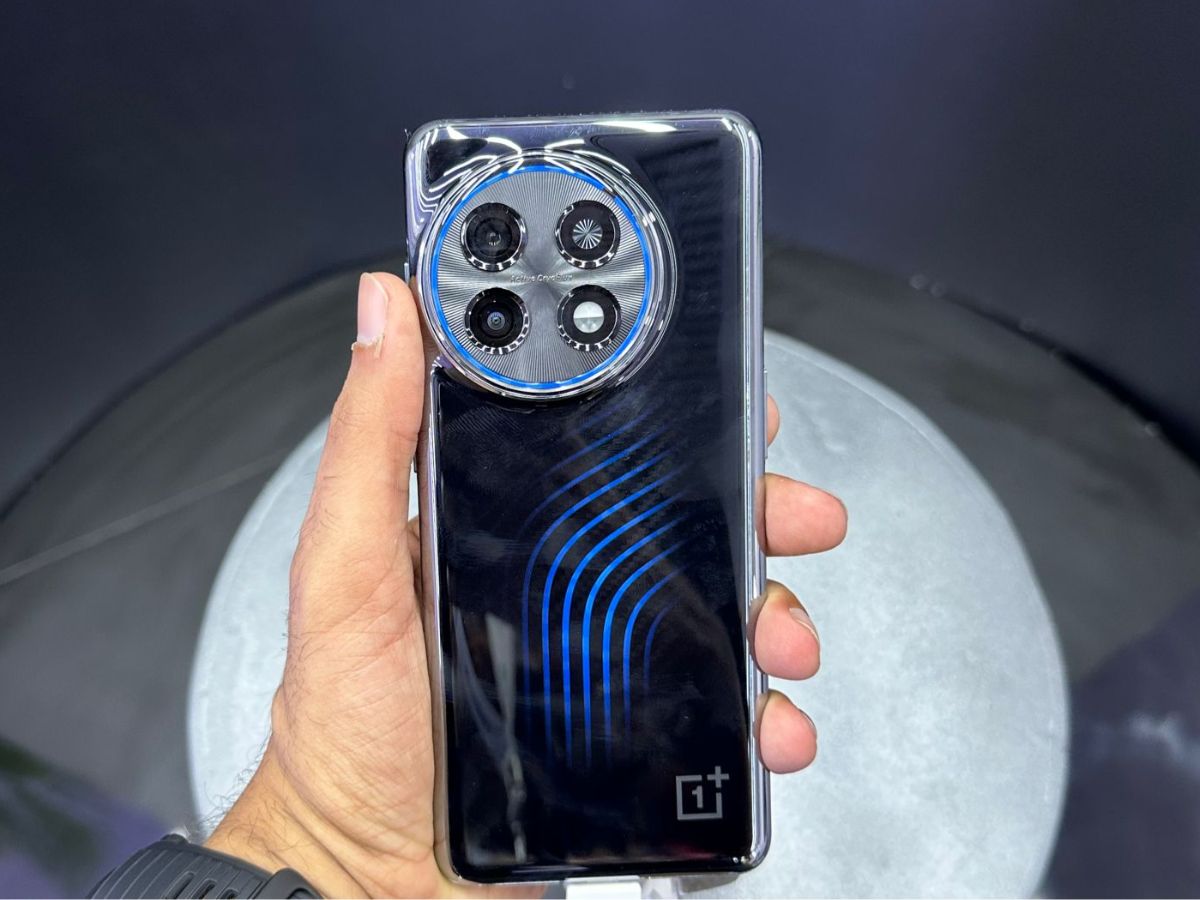 In photos - OnePlus Concept Phone With Liquid Cooling Tech - News18