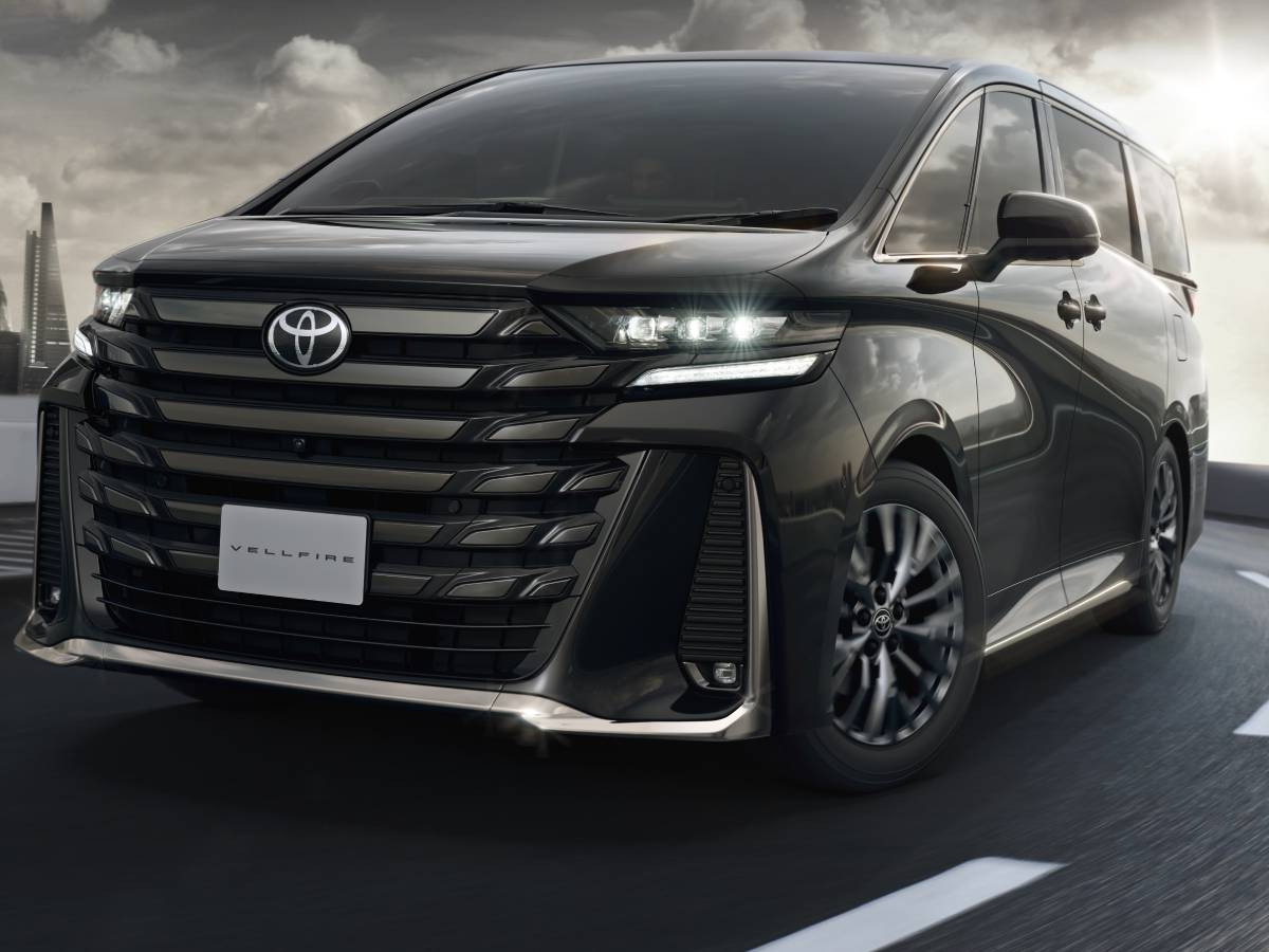 All-New Toyota Vellfire in Pics: See Design, Features, Interior and ...