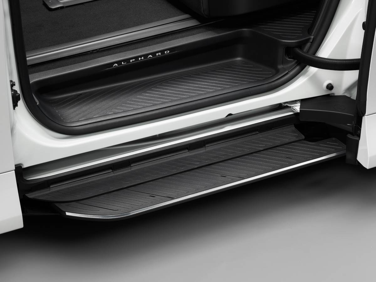 All-New Toyota Vellfire in Pics: See Design, Features, Interior and ...