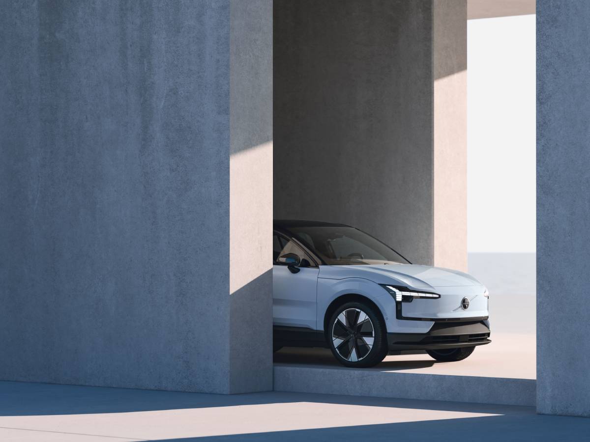 Fully Electric Volvo EX30 in Pics: See Design, Features, Interior and ...