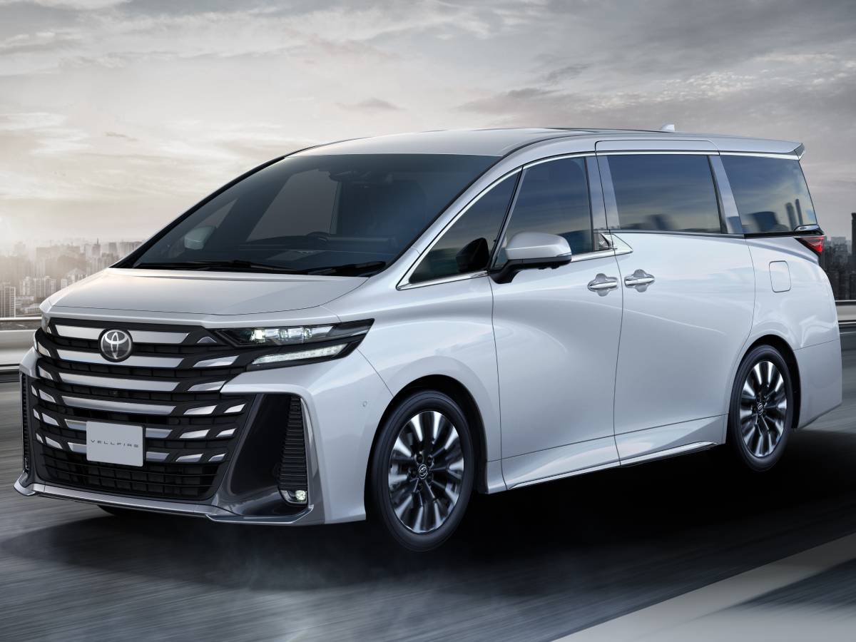 All-New Toyota Vellfire in Pics: See Design, Features, Interior and ...