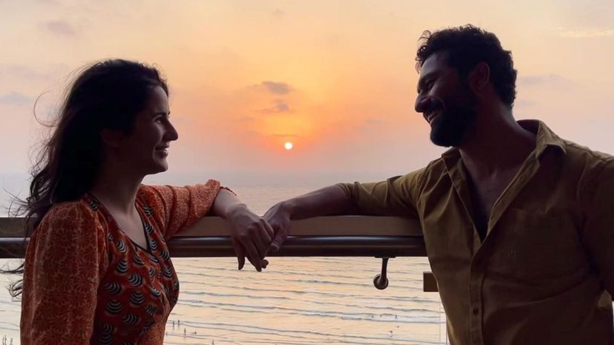 Katrina Kaif, Vicky Kaushal Are Lost in Love In New Photo; Arjun Kapoor Teases Her | Movies News ...