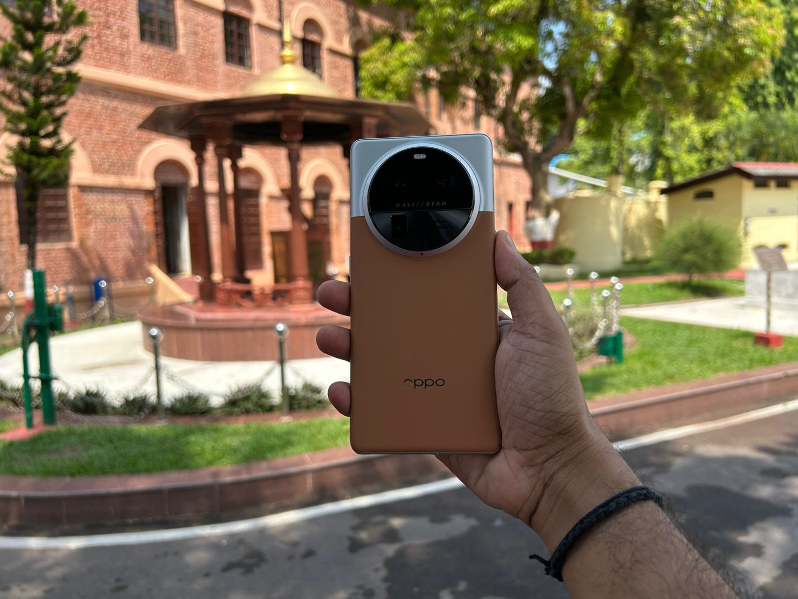 Oppo Find X6 Pro In Pictures: All Details Of Oppo's New 'Camera ...