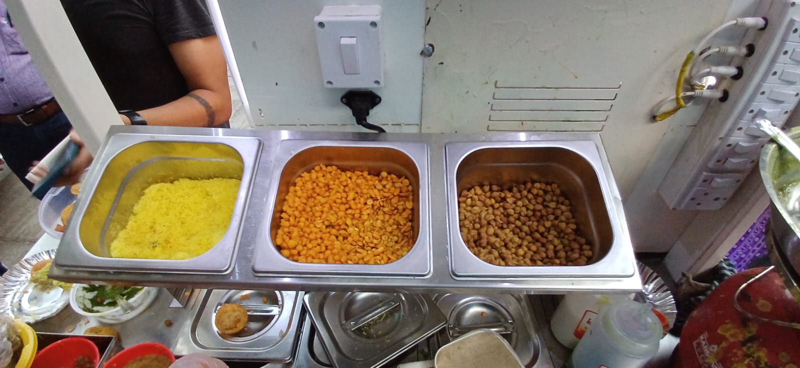 Health Conscious? Thane Man's 'Sensor' Pani Puri Attracts Foodies, Here ...