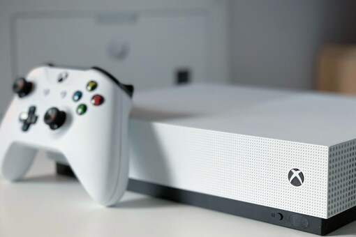 Microsoft Pulls The Plug On Xbox One Game Development - News18