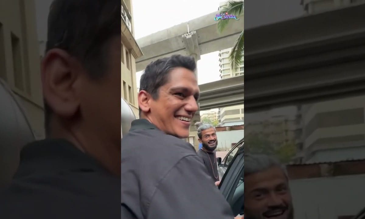 Watch: Vijay Varma's Funny And Goofy Interaction With Fans | #Shorts ...