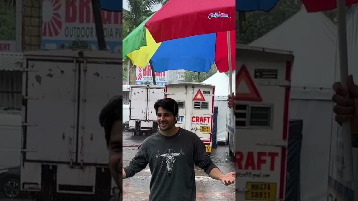 Siddharth Malhotra Does The 'SRK Pose' In Rain, Watch | Siddharth ...