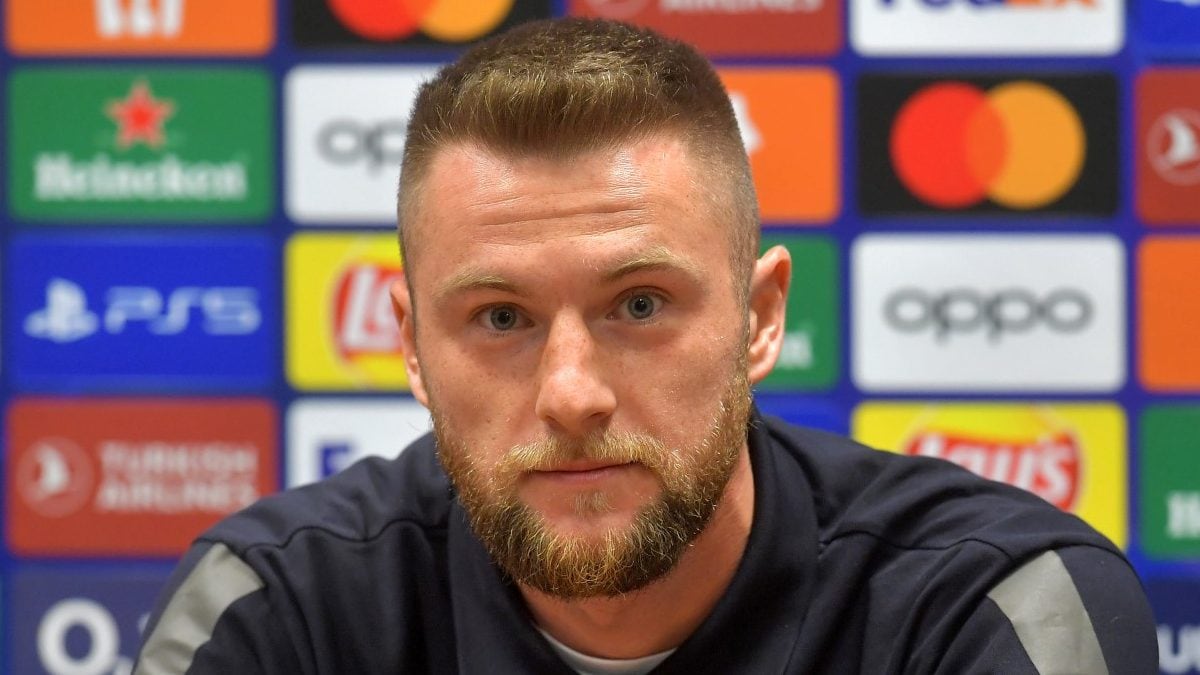 PSG Unveil New Centre-Back Signing Milan Skriniar From Inter | Football ...