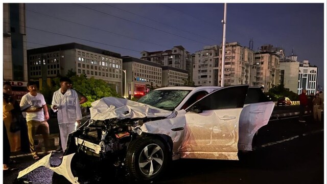 ON VIDEO | 9 Killed As Speeding Luxury Car Rams Into People Gathered At ...