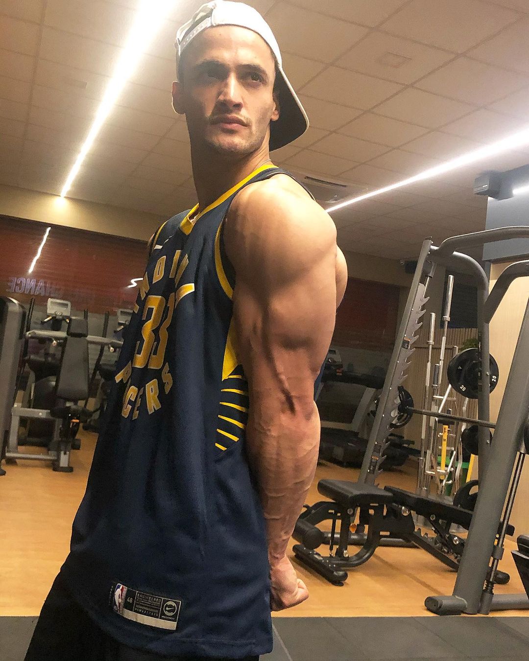 Asim Riaz Birthday: Workout Videos, Photos of Bigg Boss 13 Contestant ...