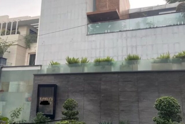 From Virat Kohli to MS Dhoni: Luxurious Homes of Indian Cricketers - News18
