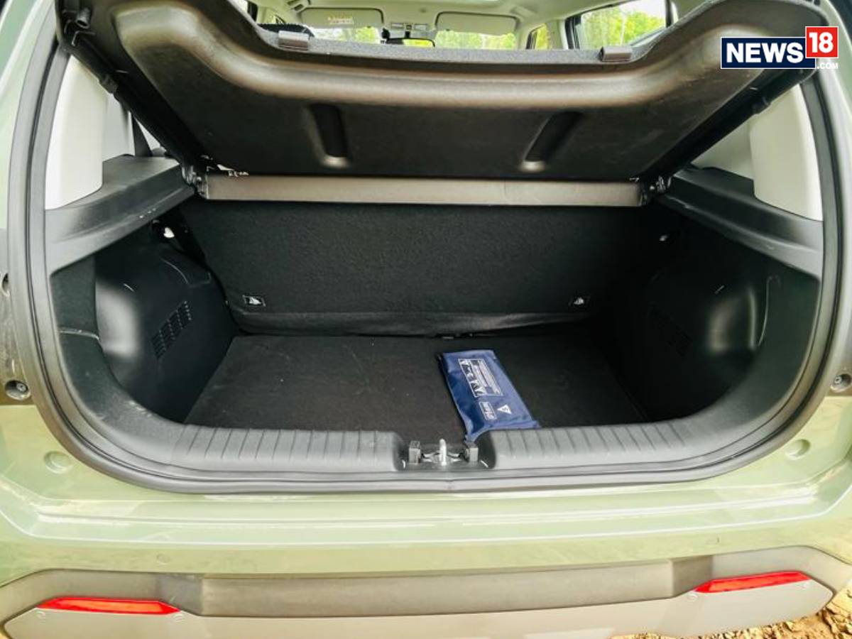 Hyundai Exter First Drive in Pics: See Design, Features, Interior and ...