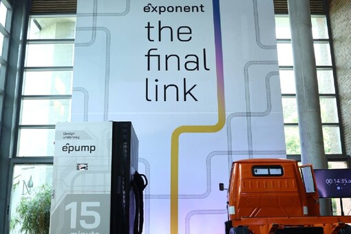 Bangalore-Based Exponent Energy Unveils 15-Minute Rapid Charging Tech ...