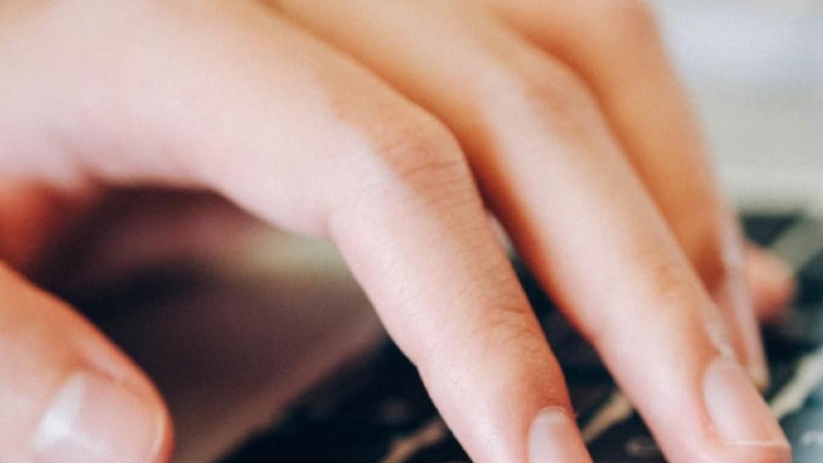 In Just 13 Seconds, Man Sets World Record With Lightning-Fast Typing ...