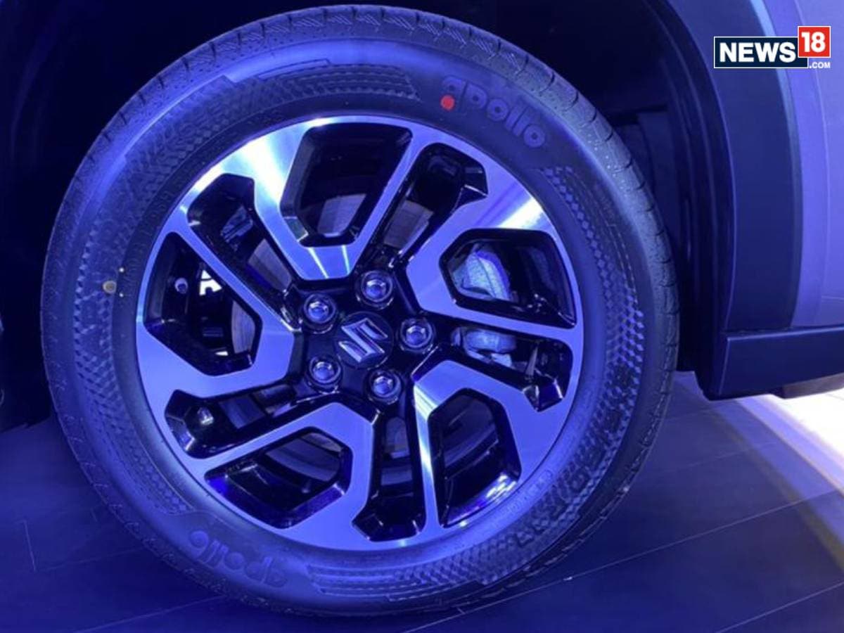 Maruti Suzuki Invicto MPV in Pics: See Design, Features, Interior and ...