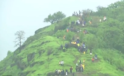 Massive Landslide Wreaks Havoc in Maharashtra's Raigad, Rain Hampers Rescue Ops | In Pics - News18