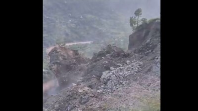WATCH | Traffic Movement Disrupted As Massive Landslide Hits Budhal Mahore Road in J&K's Reasi ...