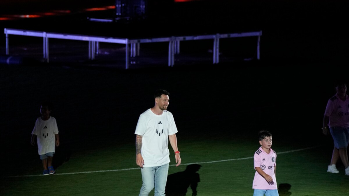 WATCH: Lionel Messi Gets Nutmegged by His Son Thiago at Inter Miami ...