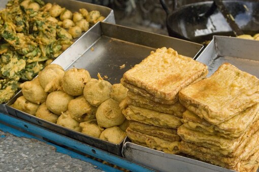 What the Fork: Rain, Bhajiyas, Cutting Chai – A Perfect Monsoon for ...