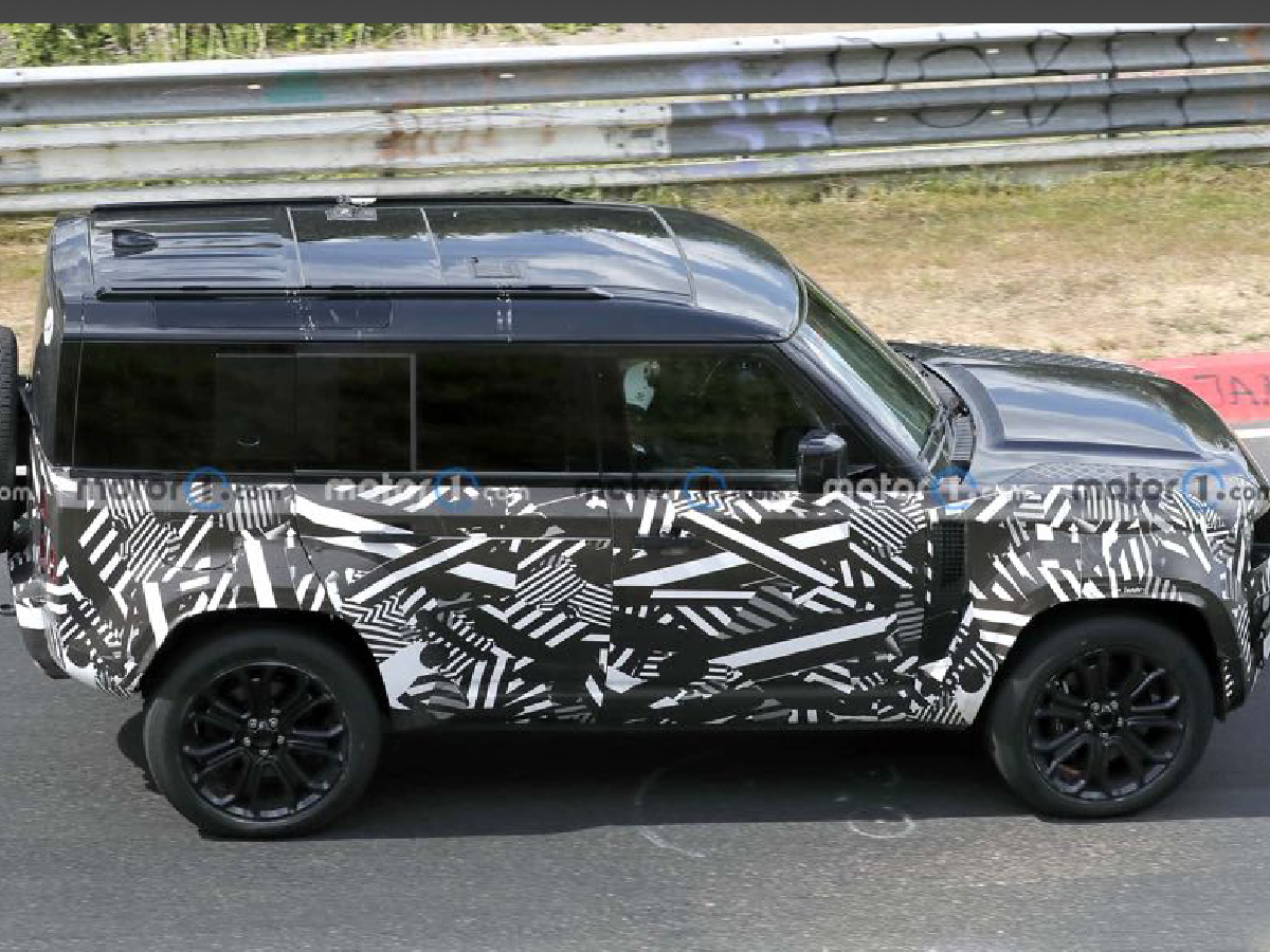 Land Rover Defender SVX Spied Ahead of Official Launch, Pics Inside ...