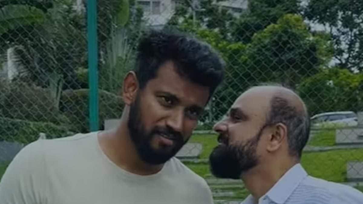 Kannada Actor Darling Krishna And Director Shashank Share Funny Promo ...