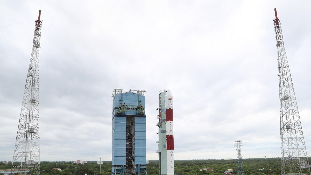 News18 Afternoon Digest: ISRO Launches PSLV-C56 With 7 Singapore ...