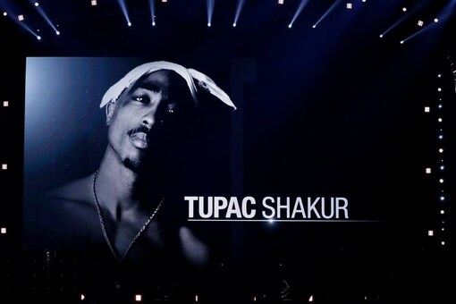 Rap Legend Tupac Shakur Murder Case: Las Vegas Cops Search Home, Serve ...