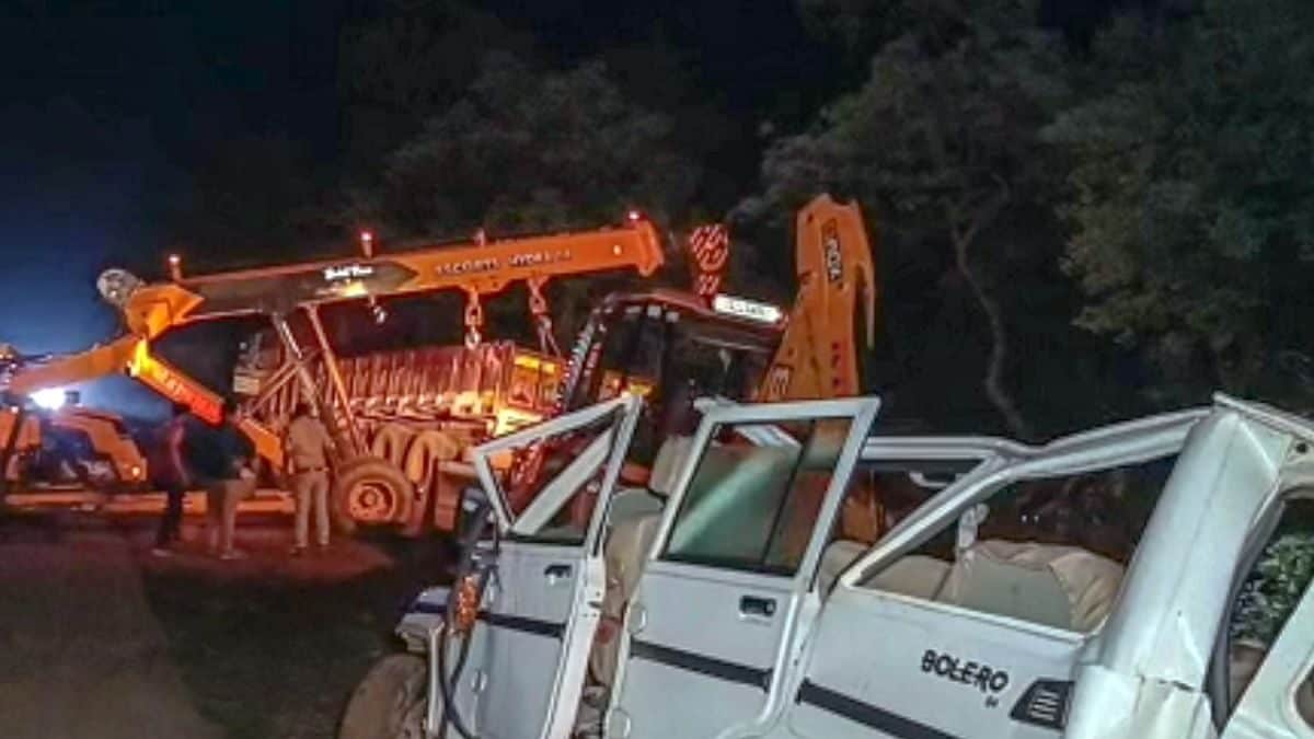 UP: Three of Family Die After Car Hits People Waiting for Bus on ...