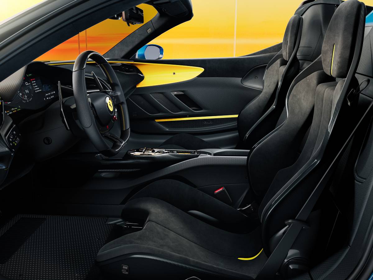 Ferrari SF90 XX Spyder in Pics: See Design, Features, Interior, and ...