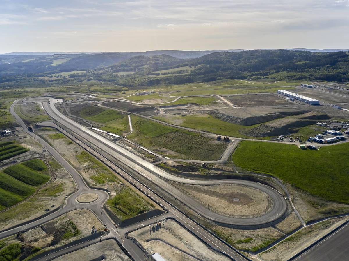 IN PICS: New BMW Test Track for Automated Driving - News18