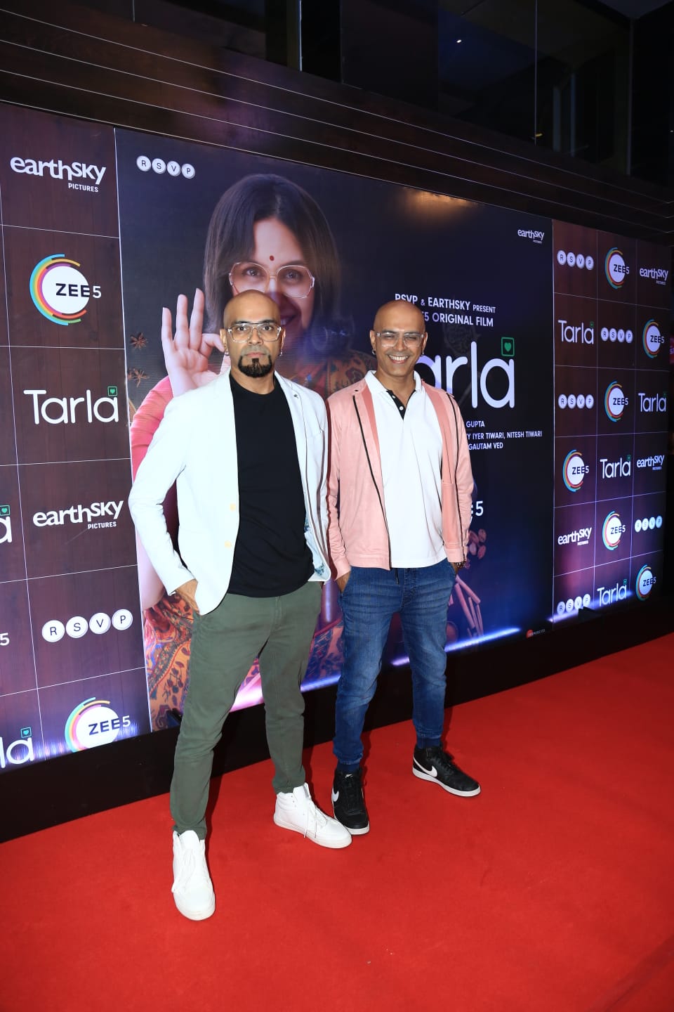 Huma Qureshi Joined By Saqib Saleem, Anupam Kher, Karishma Tanna ...