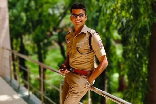 Meet IPS Archit Chandak, The IITian Who Left Rs 35 Lakh Job And Cracked UPSC - News18